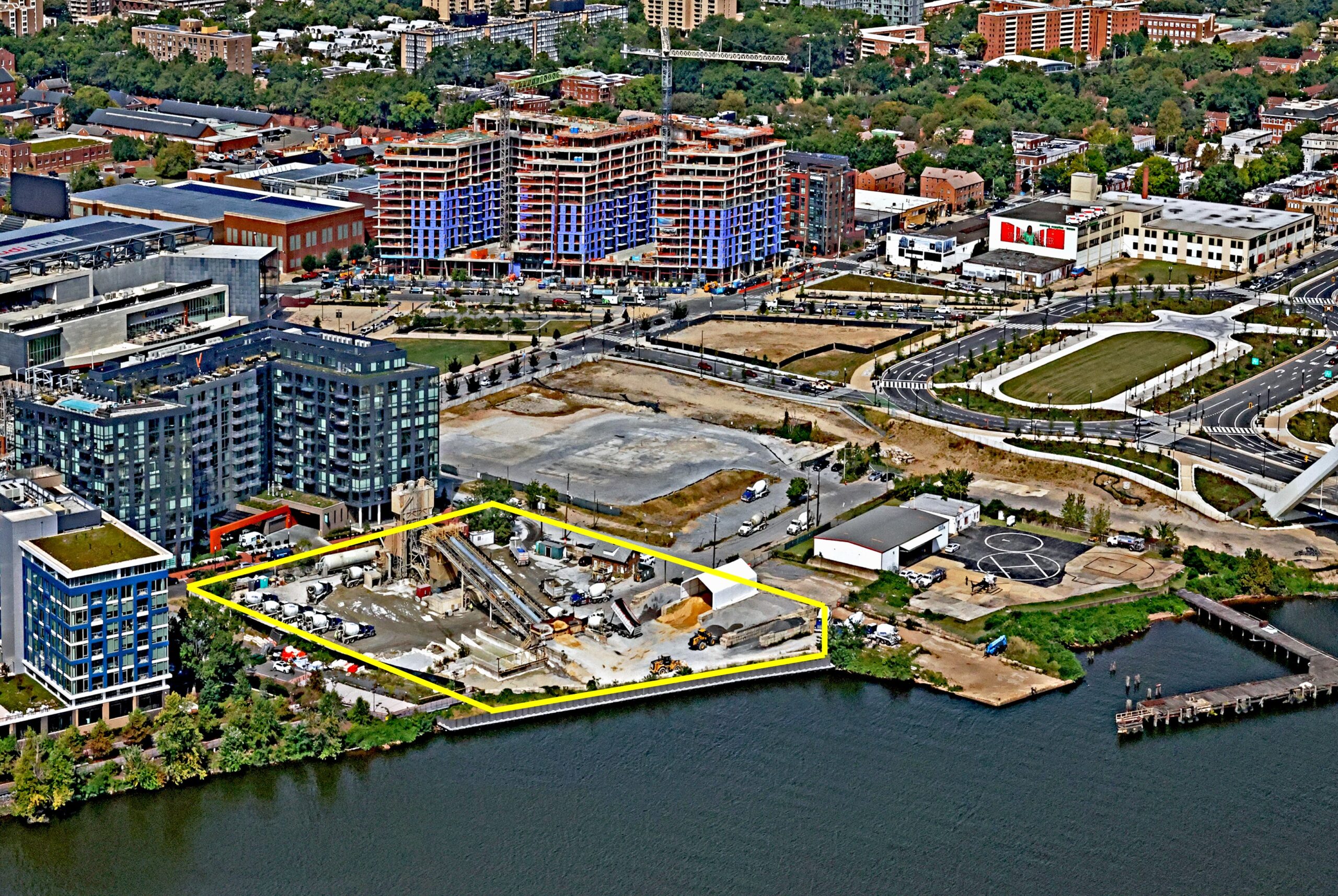 Square 664E - FRP Development Corp